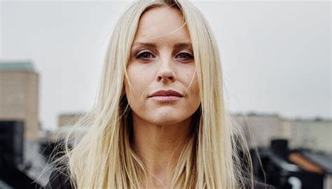 Emelie Schepp Går Till Norstedts