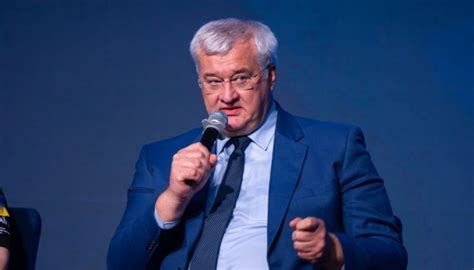 Українська зброя відтепер дістане будь які військові обєкти в Росії Сибіга Читайте на Ukr Net