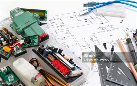 microcontroller education board for learning and building robot at