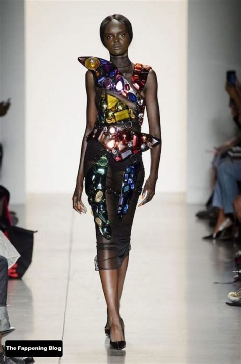 Collection Nude And Sexy De Duckie Thot 28 Photos Thefappening