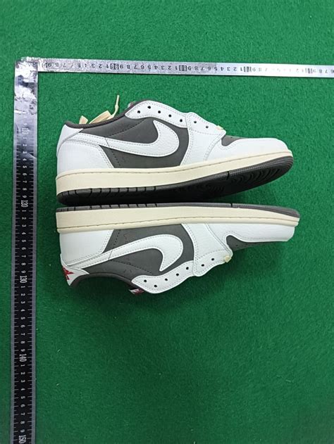 Jordan 1 Low Travis Scott Reverse Mocha Ax Batch Rcnfans