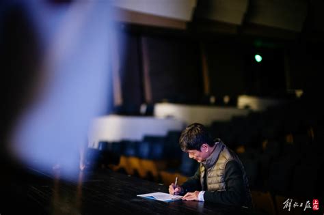 重读李白诗篇，他决定把年轻时编创的《我本楚狂人》重新搬上舞台