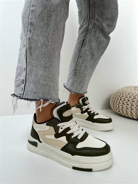 Ідеальні і дуже стильні кеди жіночі кеди жіночі кросівки жіноче взуття