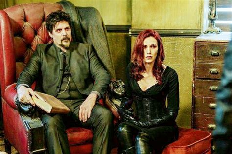 Pin By Jourdyn ⋆♱ ♱⋆ On Van Helsing☠️ Van Helsing Tv Show Van