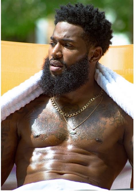 Pin By Michael Johnson On Face Beautiful Pearl Necklace Barney