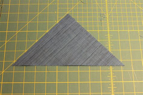 Quilting Is More Fun Than Housework Tuesday Tutorial Inset Triangle Detail