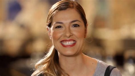 Cristina Urgel Te Invita A Ver La Reina Del Sur En Atreseries