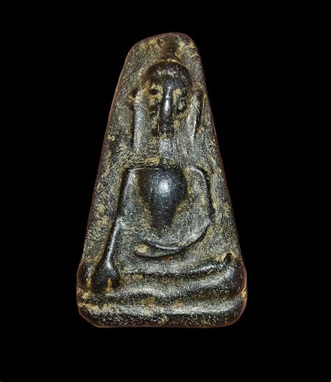 พระผงสุพรรณ กรุวัดพระศรีมหาธาตุ Ennxo