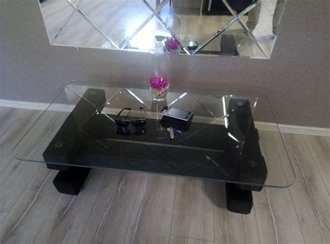 Стеклянные столы на заказ в Ростове на Дону изготовление