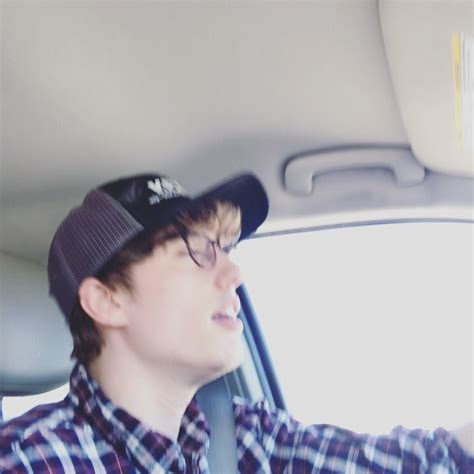 K Y L E D U F F I N Kyle Duffin Sings • Instagram Photos And Videos