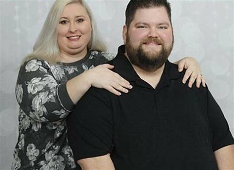 ფოტოგრაფმა ამ წყვილის ფოტოები დაარედაქტირა ახლა ისინი მას სასამართლოში უჩივიან