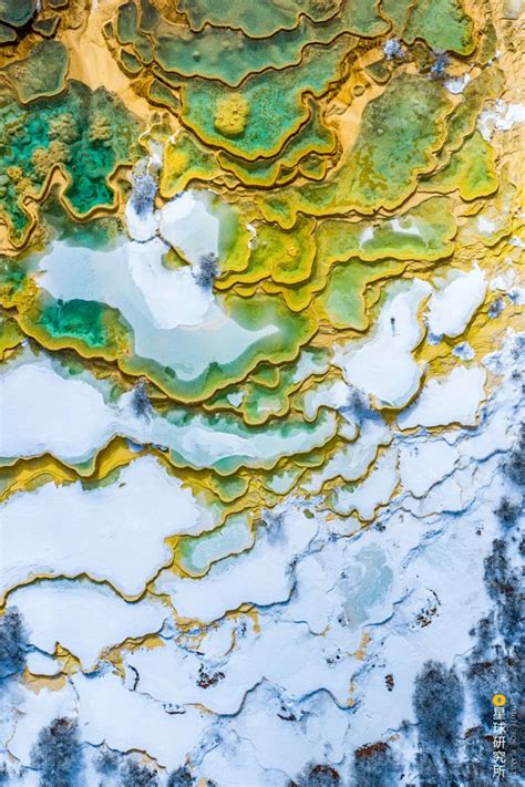 黄龙风景区钙华池 四川从哪里来？