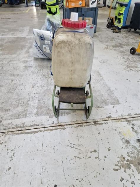 Wassertank Aus Kunststoff 100 Liter Gebraucht In Kirchberg Für Chf 50