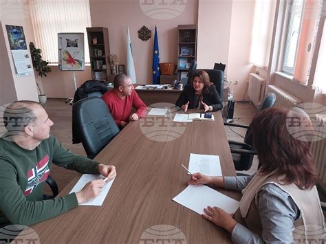 Областният управител на Габрово обсъди бизнес плана на местното ВиК дружество с управителя му Утро