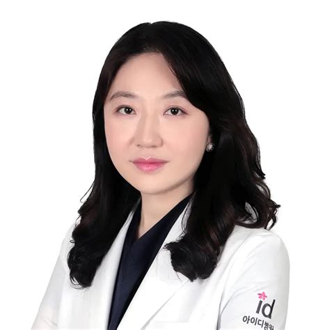 Dr Lee Seoha Exprive Doctors In Asia