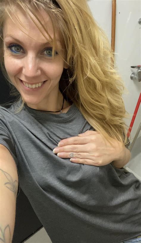 It Was My Birthday Yesterday Could Be Doing Worse Probably 36f R Amihot