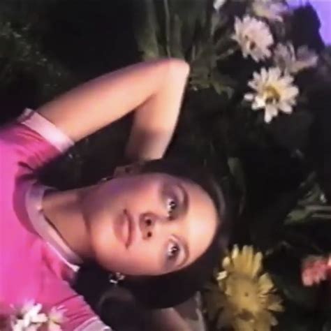 Olivia Rodrigo Fotos De La Vida Cantantes Femeninas Videos De Olivia