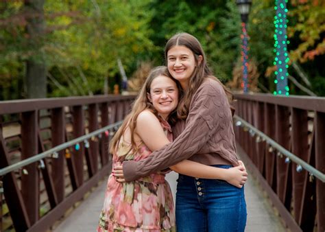 Lindas Lenses Photography