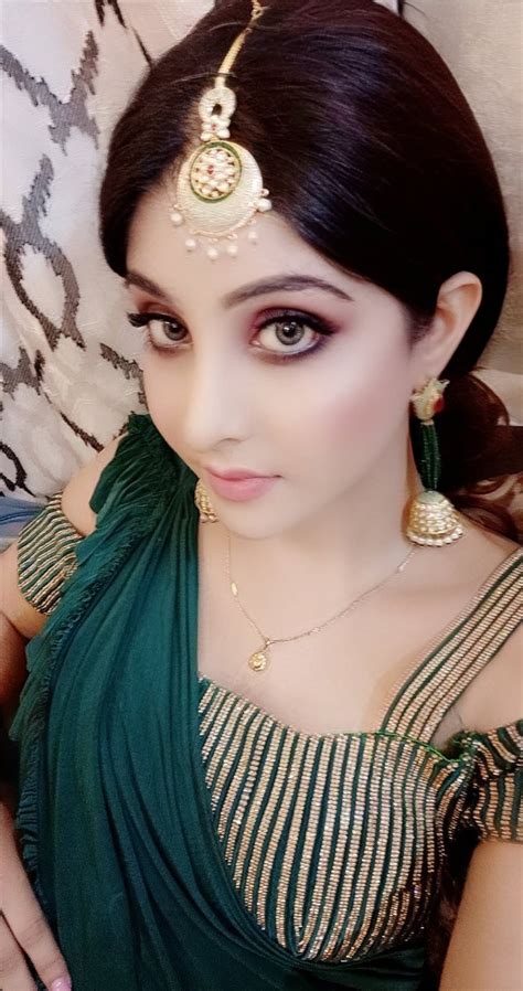 Bengali Beauty Only Cam Show Indian Escort In Mumbai