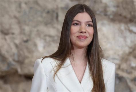 La Infanta Sofia Ha Necessitat Lajuda Dels Seus Pares Per Aprovar El Curs A Gal·les