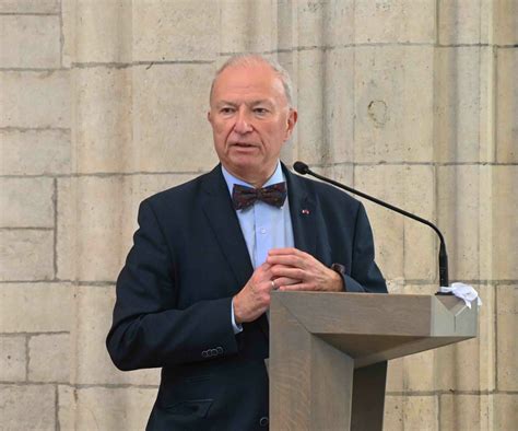 Dankviering Raymond Decoster In De Basiliek Persinfo