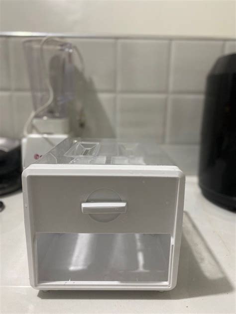 Ice Cube Container On Carousell