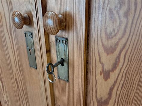 Double Pine Wardrobe