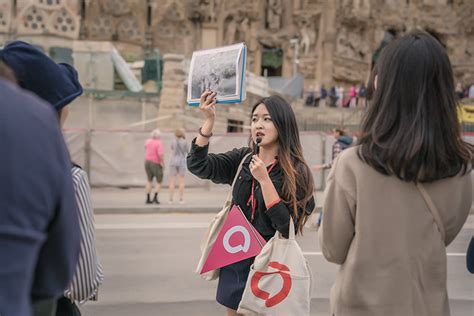 팔로우미 전일 바르셀로나 가우디 투어 인문학 전용 버스 투어
