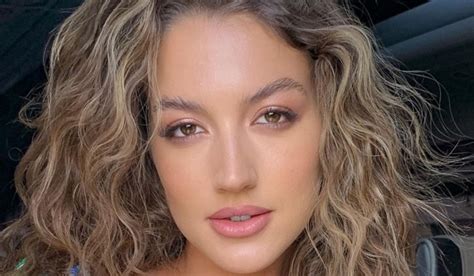 Becca Jackson Bio Age Height Wiki Instagram Biography
