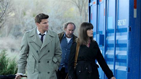 Nonton The Feet On The Beach Season 6 Episode 17 The Feet On The