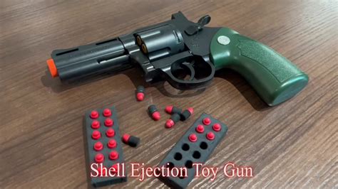 Zp5 Shell Ejecting Toy Gun Airsoft Bullet Pistol Gun Soft Foam Dart Blaster Bullet Toy Gun For