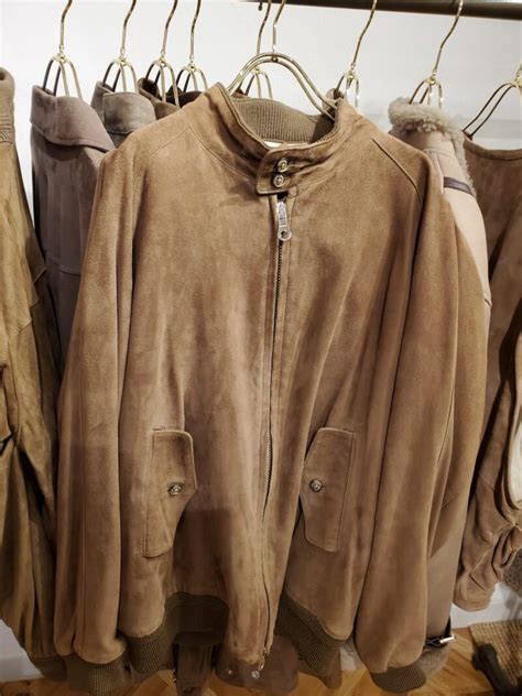 ワンランク上の日常を過ごすなら【massimo Corradoマッシモ・コラード】のトラウザース がお勧めです ｜ Clothes To