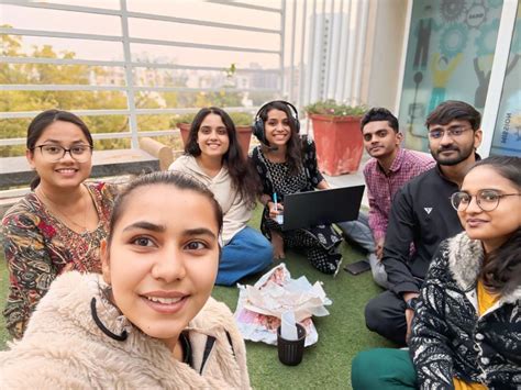 teamwork unity companyculture fridayvibes zignuts