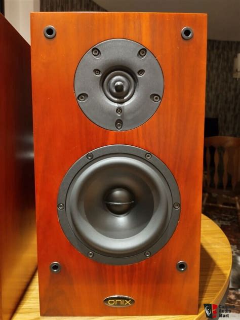 Onix Speakers Photo 3666787 Canuck Audio Mart