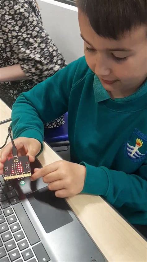 Micro Bit Educational Foundation On Twitter The Magic Moment When You See Your Code From The