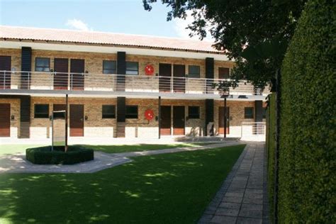 Palm Swift Luxury Accommodation Brits Updated 2022 Room Price Reviews And Deals