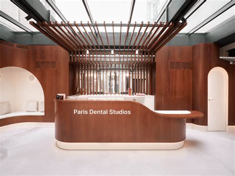 JCPCDR Architecture Weaves Oak Wood Throughout Paris Dental Studio