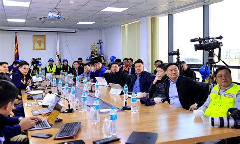 Монгол Улсын Ерөнхий сайд Г Занданшатар “Эрдэнэс Тавантолгой” ХК ийн уурхайд ажиллалаа Tsoh Mn