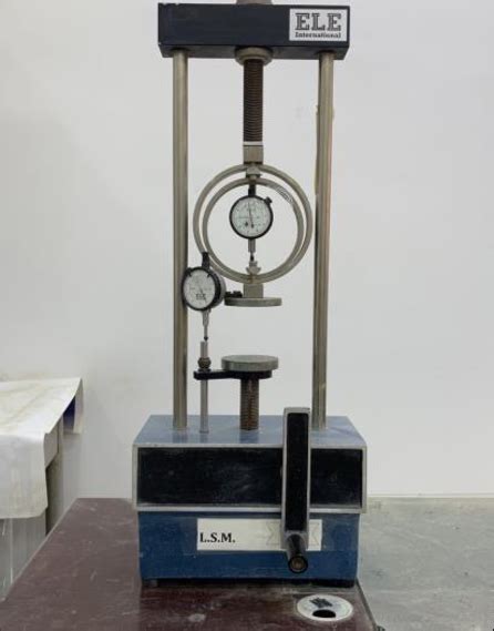 The Unconfined Compression Test Apparatus Download Scientific Diagram