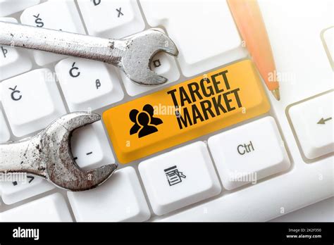 Conceptual Caption Target Market Business Overview Particular Group Of