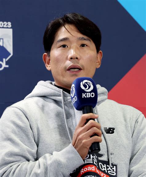 “팬들 덕분에 22년간 선수 생활”…kt 박경수 공식 은퇴 발표