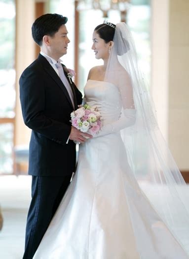 웨딩드레스의 여왕 디자이너 베라왕 23년 결혼생활 종지부 충격 미디어라이징 스타일