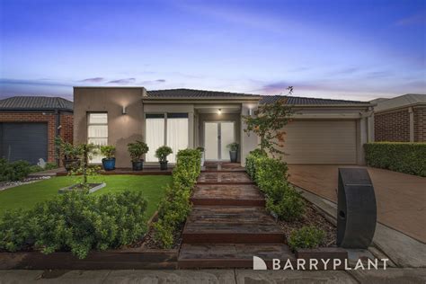 6 Edison Street Fraser Rise Vic 3336 Domain