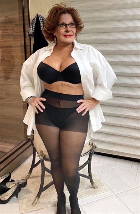 Post [659673580413583360] Blue Tumbex