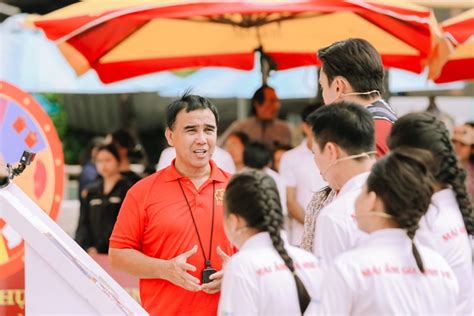 Mc Quy N Linh Ti T L Con G I T