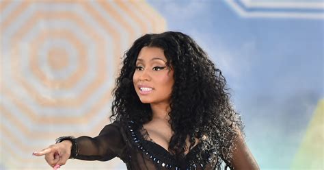Anaconda By Nicki Minaj Is The Most Body Positive Music Video Of 2015