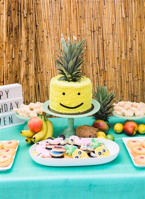 Hawaiian Luau Party Ideas Artofit