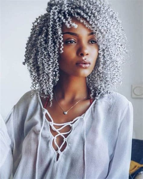 40 Must Try Curly Hair Highlights That Turn Heads