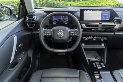 Autonieuws Test Citroën C4 Hybrid 136 Verrassend Comfortabel En Potentieel Zuinig