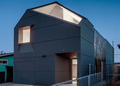 Sci Arc Students Build Affordable Home In La Neighbourhood